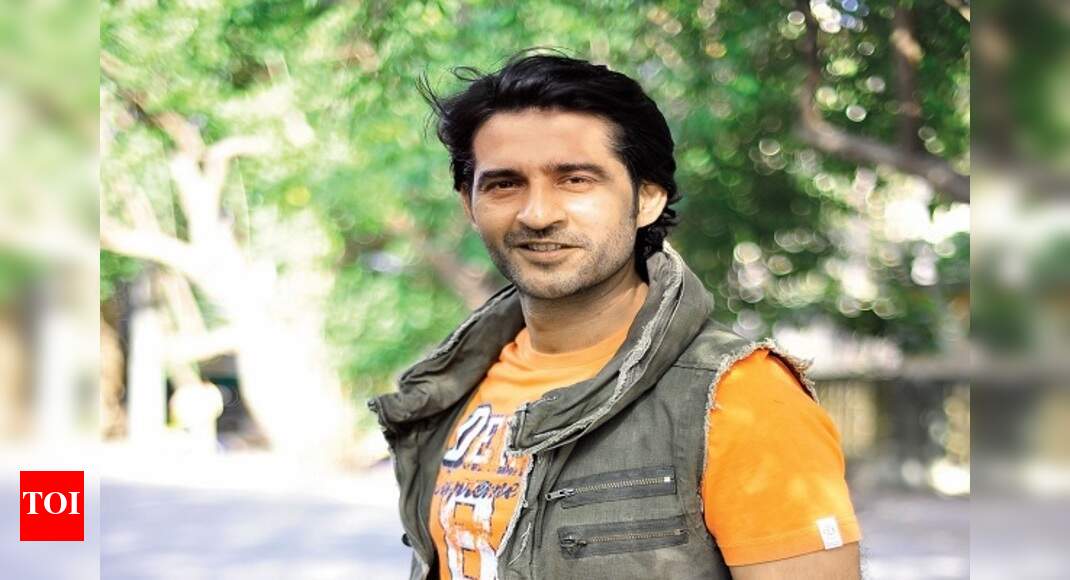 Hiten Tejwani: What happened to my character? Asks Hiten - Times of India