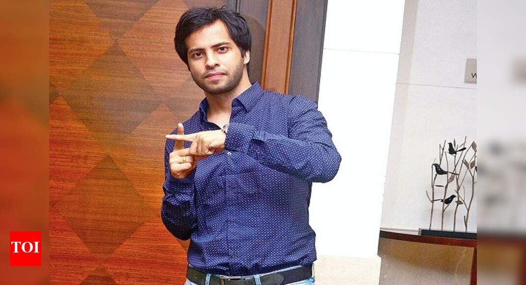 Sumeet Nagdev: I deliberately stay away from Bollywood - Times of India