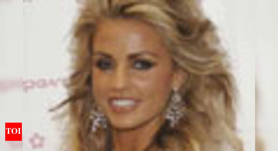 Jordan’s cage fighter declares love for her | English Movie News ...