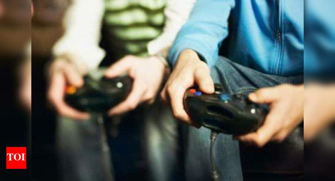 Anxious parents push kids to play violent video games - Times of India