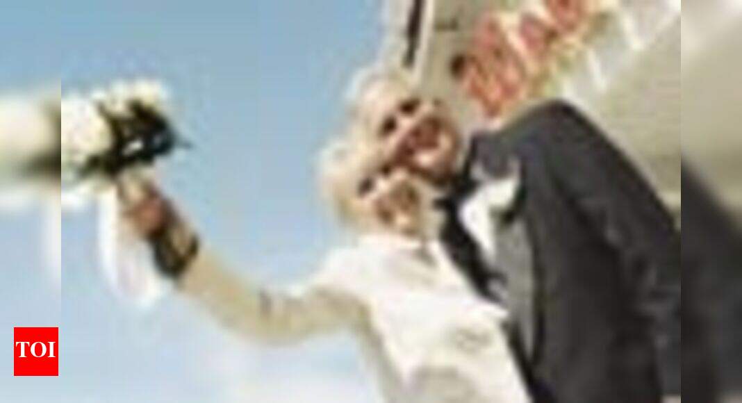 Marriage, the secret to beating cancer! - Times of India