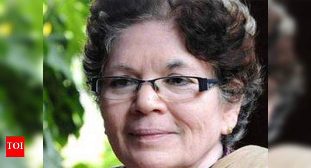 Sarah Joseph returns Sahitya Akademi award - Times of India