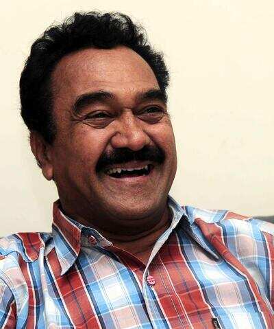 Telugu writer M Bhoopal Reddy to return Sahitya Akademi award today ...