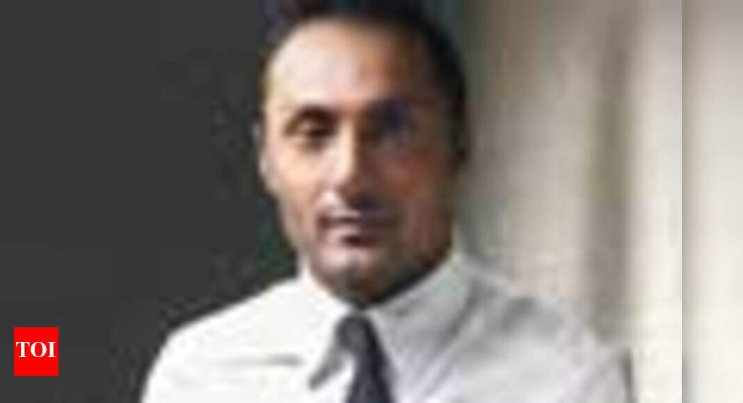 Santosh is a magical person: Rahul | Hindi Movie News - Times of India