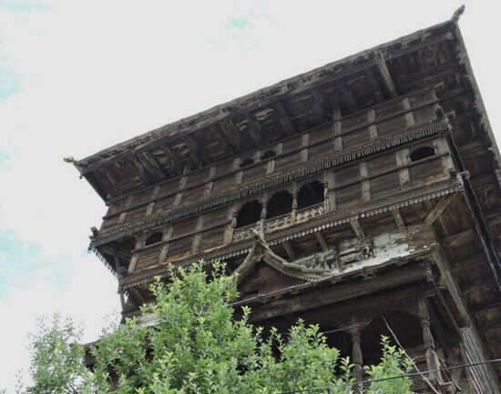 Kamru Fort - Himachal Pradesh: Get the Detail of Kamru Fort on TimesTravel