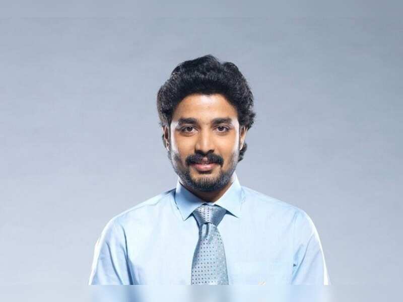 Deepak Parambol to do a cameo in Vettah | Malayalam Movie News - Times ...