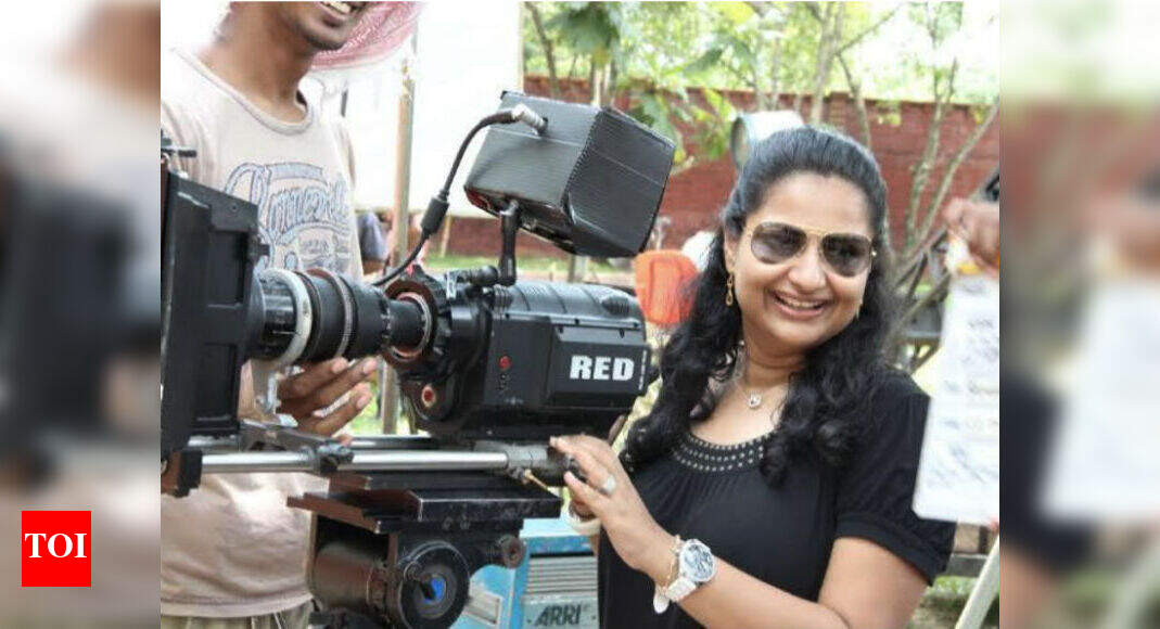 H-1B spouses welcome H4 EAD law with open arms - Times of India