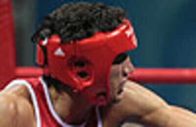 Dinesh advances to pre-quarters in World Championships | Boxing News ...