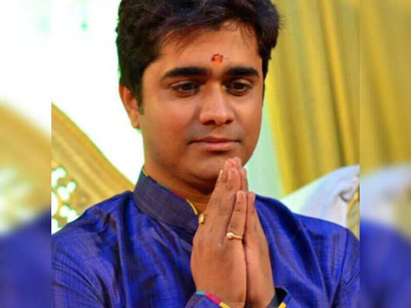 Vijay Chavan: Sangram Samel is a 'Braveheart' | Marathi Movie News ...