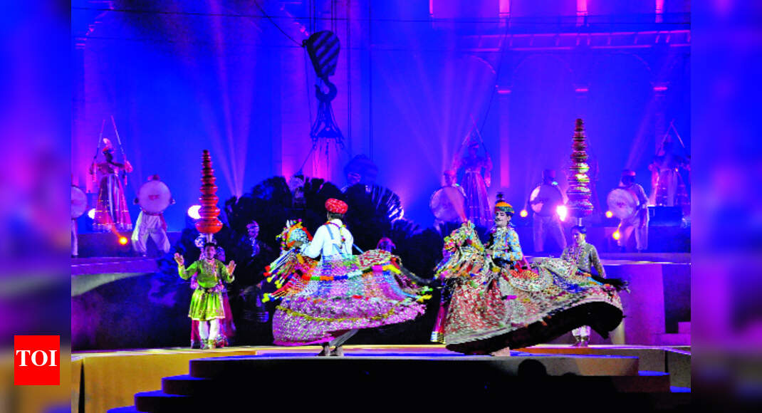 Vasundhara Raje: Chief Minister Vasundhara Raje attends cultural ...