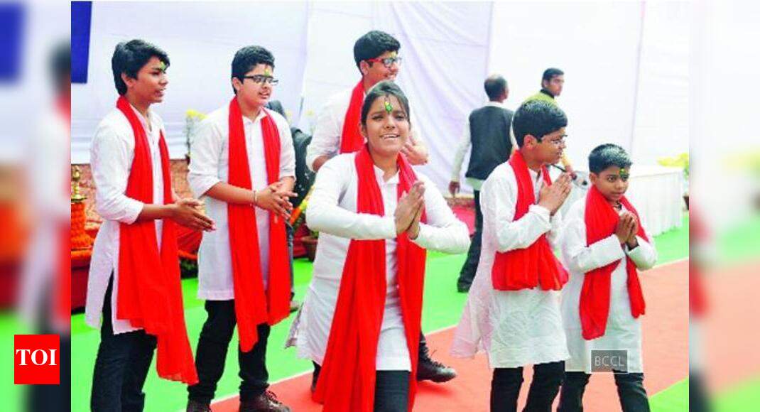 Vimla Mehra attends inauguration of the Delhi Traffic Police pavilion ...