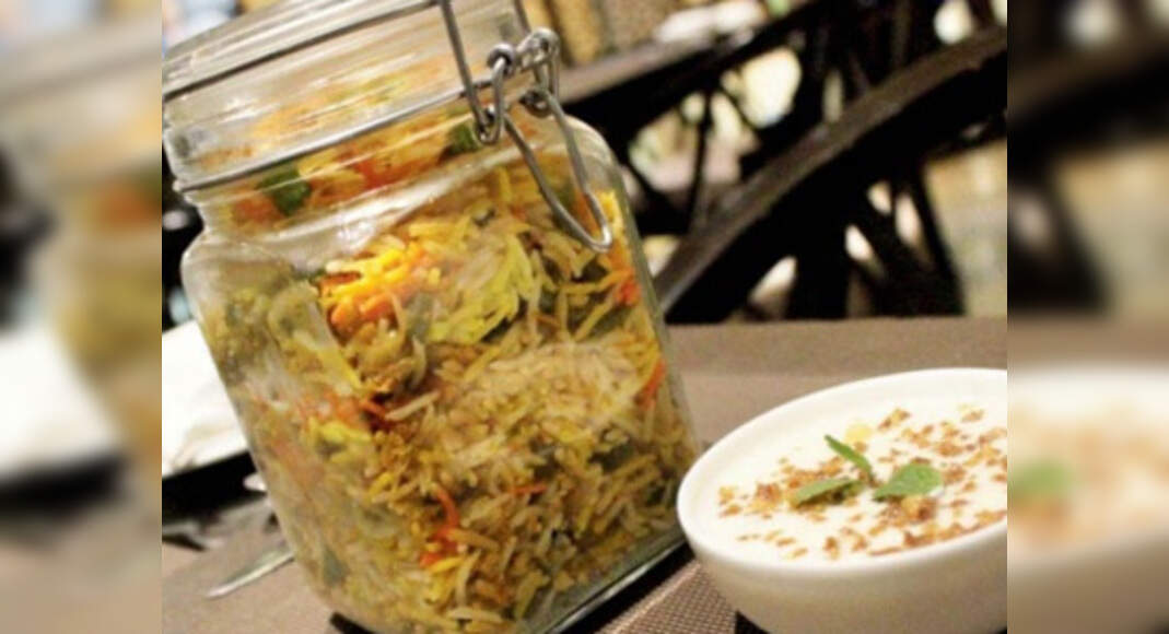 How glass jar is becoming the new dining plate? – Food & Recipes