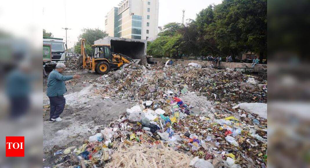 BBMP plans penalties for those who don't segregate garbage | Bengaluru ...