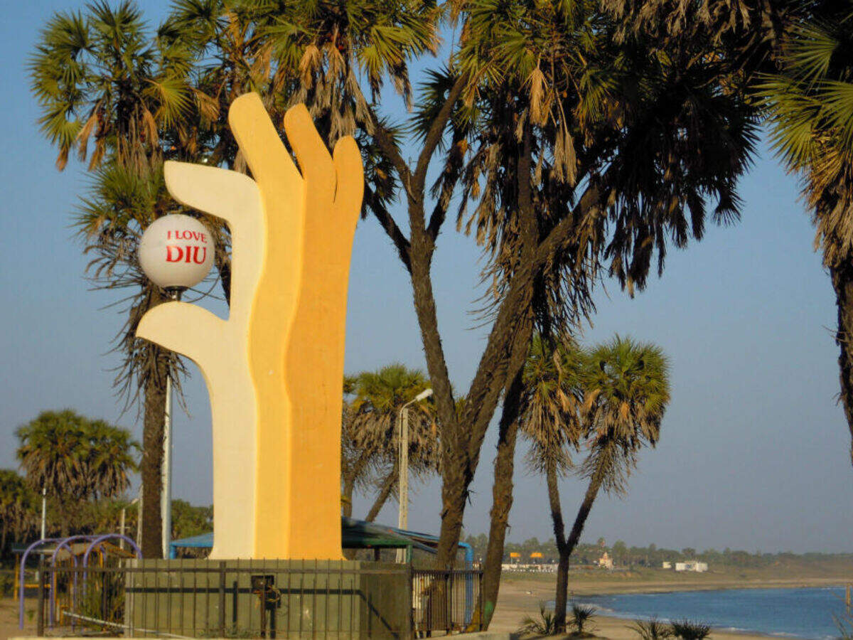 The Many Wonders Of Diu | TimesTravel