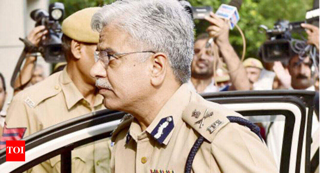 Bassi’s brother sends notice to CM, alleges ‘ personal grudge’ | Delhi ...