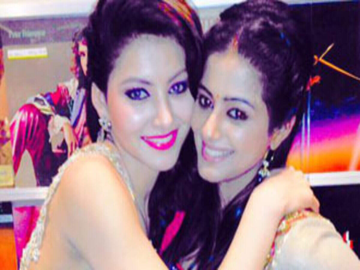Priya Mani and Urvashi Rautela the new BFFs?