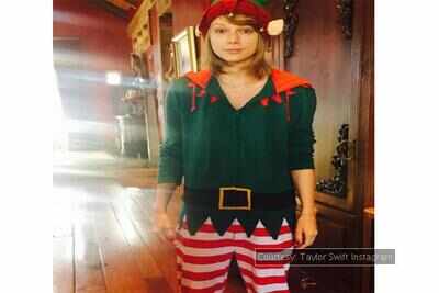 Taylor Swift turns elf for Instagram | English Movie News - Times of India