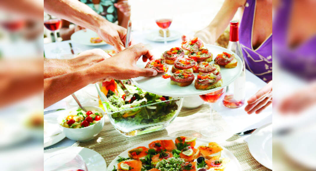 How to throw a low-calorie party – Food & Recipes