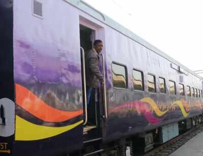 Mock run of new 'Make in India' railway coaches successful | Bhopal ...