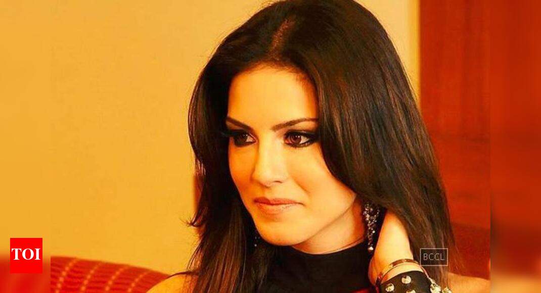 Sunny Leone: I am shy in real life | Hindi Movie News - Times of India