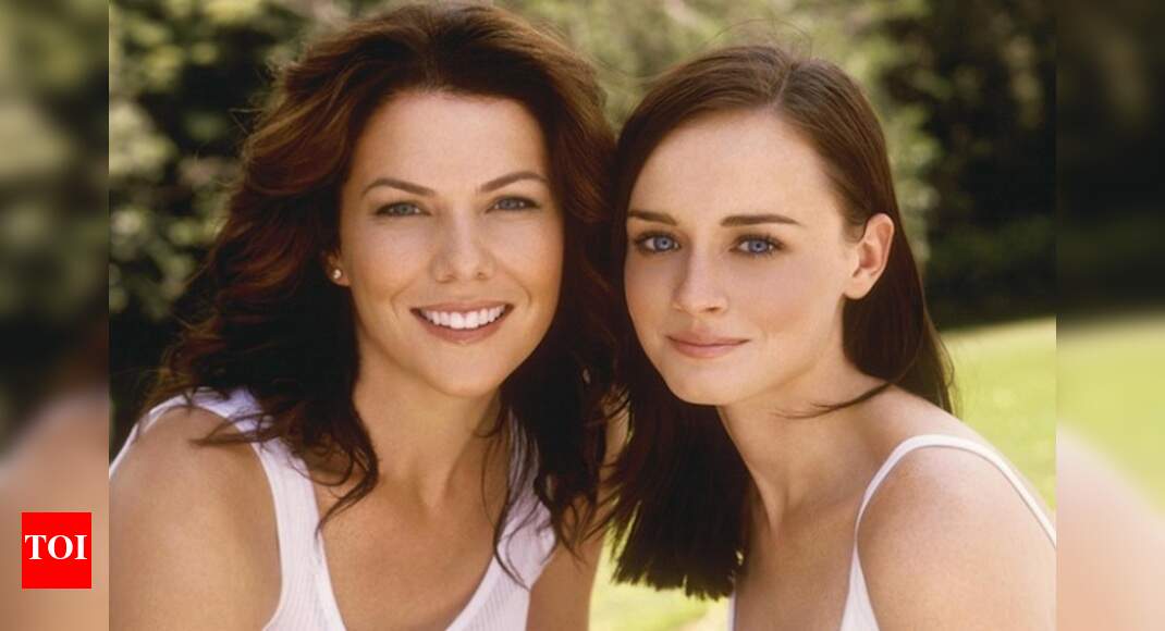 'Gilmore Girls' getting revived with original cast - Times of India