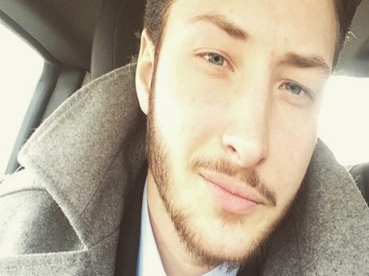 Inspirational story of Ashton Colby on coming out as trans man