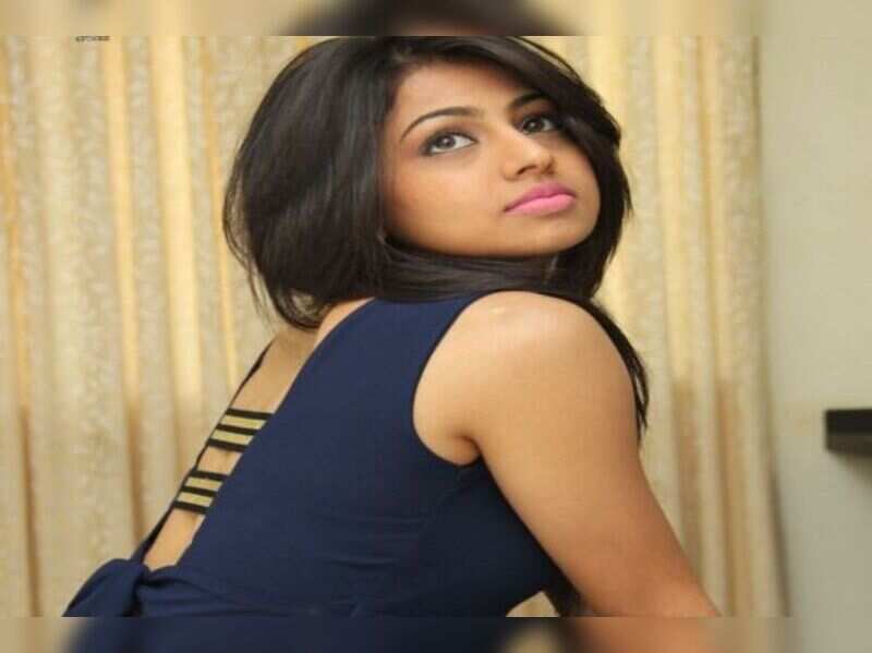 Vaishali Deepak: Vaishali Deepak to debut in Tollywood | Kannada Movie ...