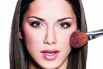 The hottest cosmetic trends and how you can achieve them - Times of India