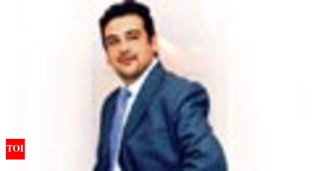 Adnan's dog MJ takes cover as Jermaine arrives! | Hindi Movie News ...