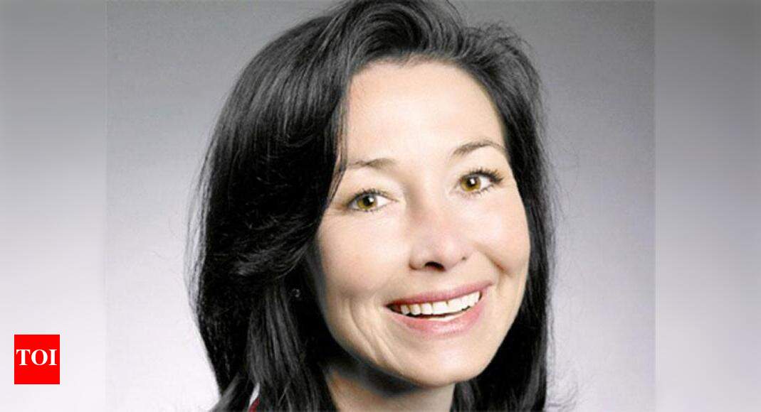 75% of management is from India: Oracle CEO - The Times of India