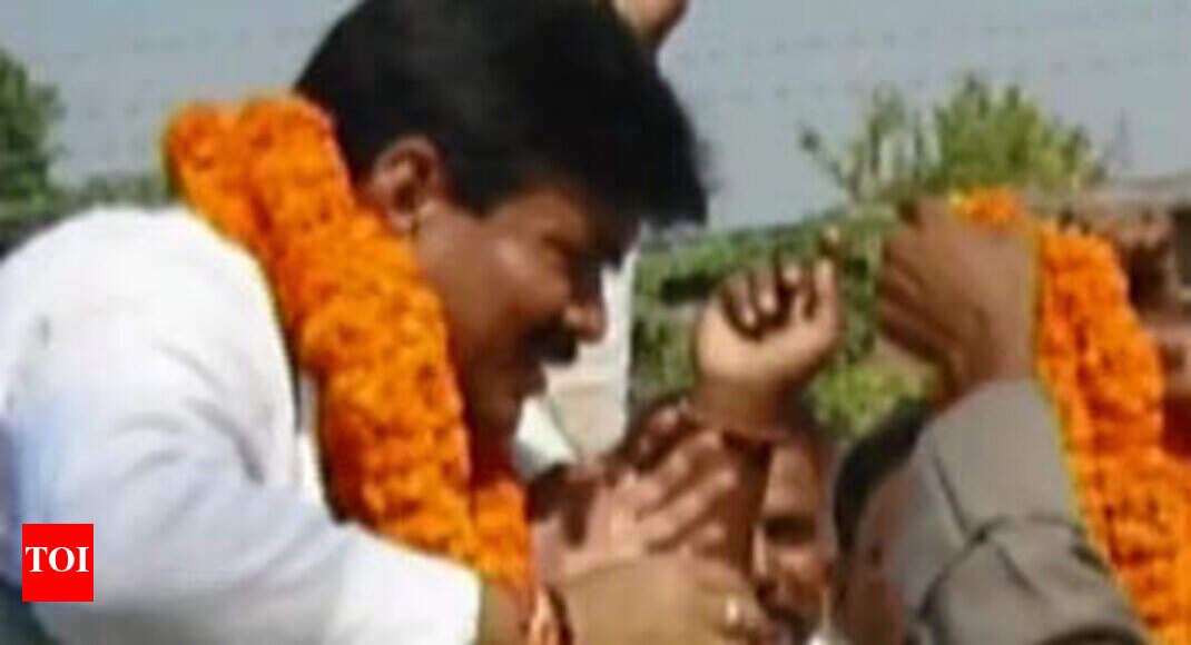 One held in Bihar BJP neta's killing, NDA to meet governor today ...