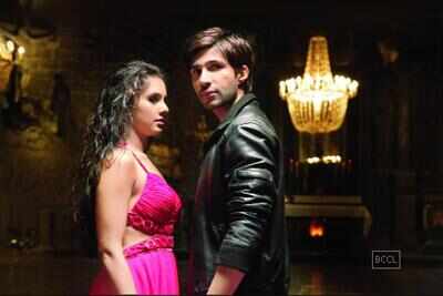 'Rhythm' is a blend of romance, music, emotions and drama | Hindi Movie ...