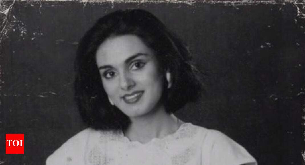 Neerja took bullets for us: Pan Am survivor | Chandigarh News - Times ...