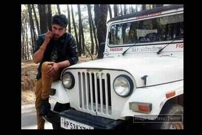 When Arjun met his lookalike… | Hindi Movie News - Times of India