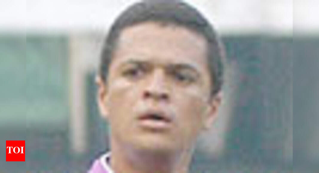 Edmilson stars in United win over Mumbai FC | Football News - Times of ...