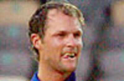 Puttick scores century as Cape Cobras qualify for Super Eight | New ...