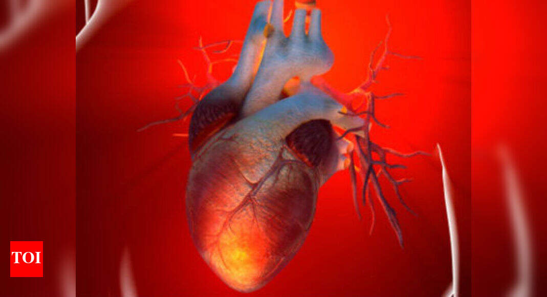 Infant survives 20 heart attacks in 2 months - Times of India