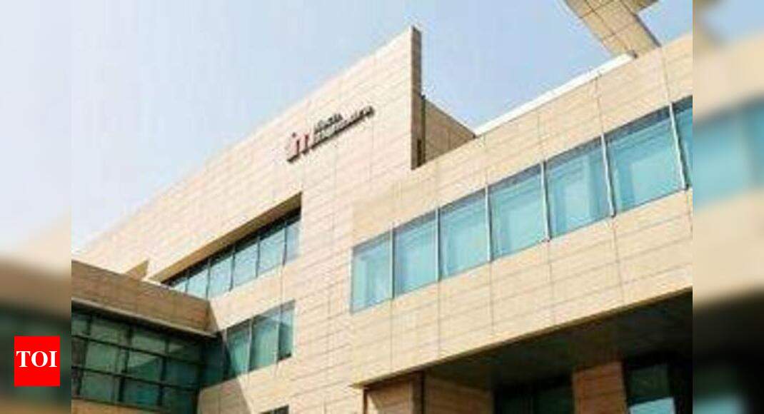 Tech Mahindra leads race to buy Mphasis - Times of India