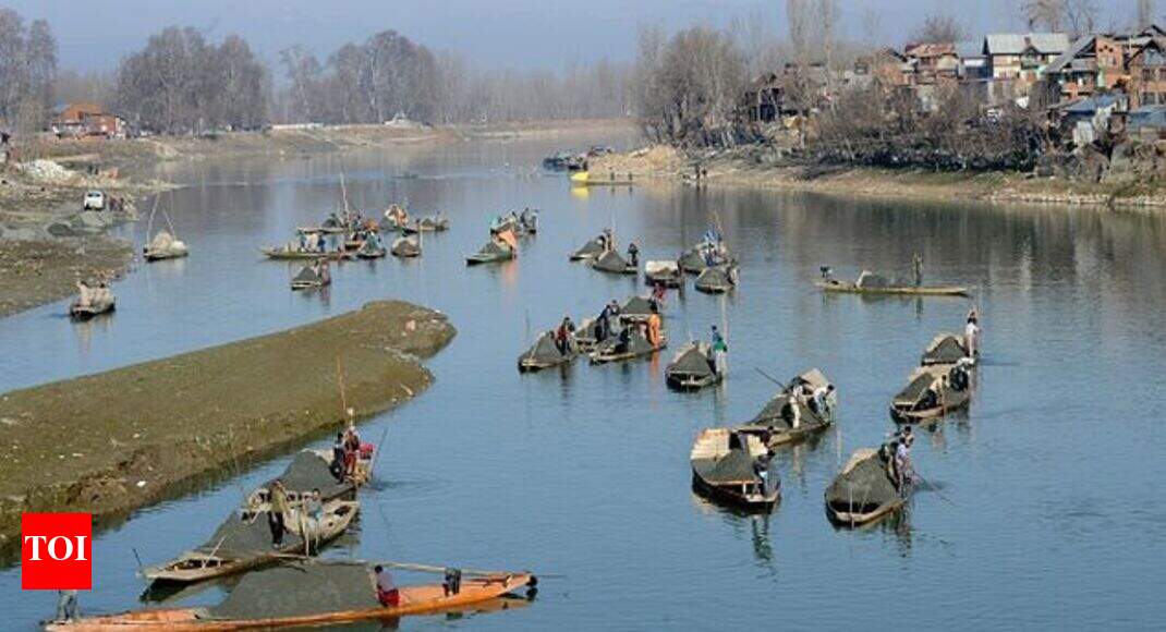 J&K governor orders early dredging of Jhelum river | India News - Times ...