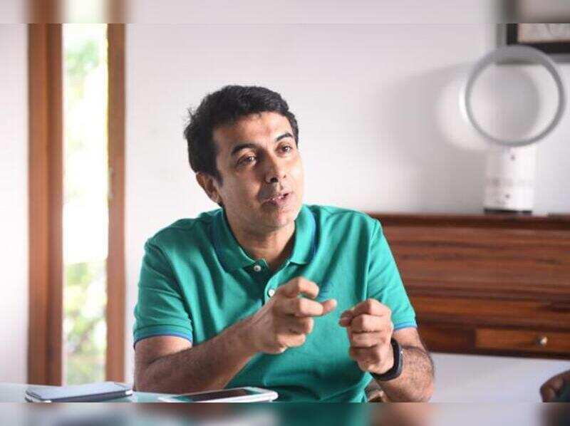 Rajiv Menon to direct after 15 years, gets GV to act in his film ...