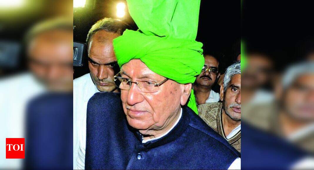 DA case: Court takes OP Chautala in custody as surety withdraws | India ...