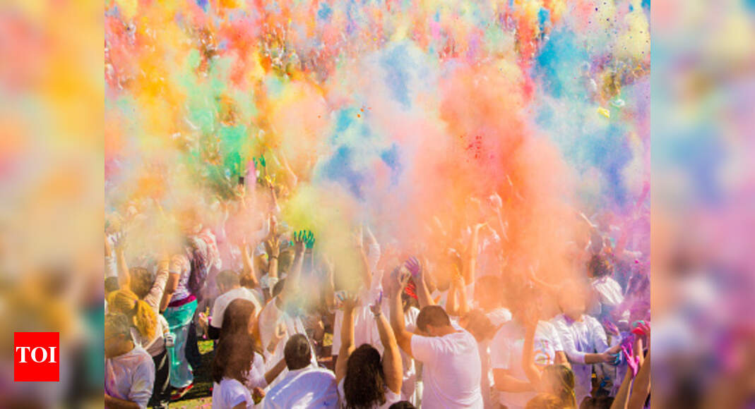 Holi 2016: Bura na maano, dry holi hai - Times of India