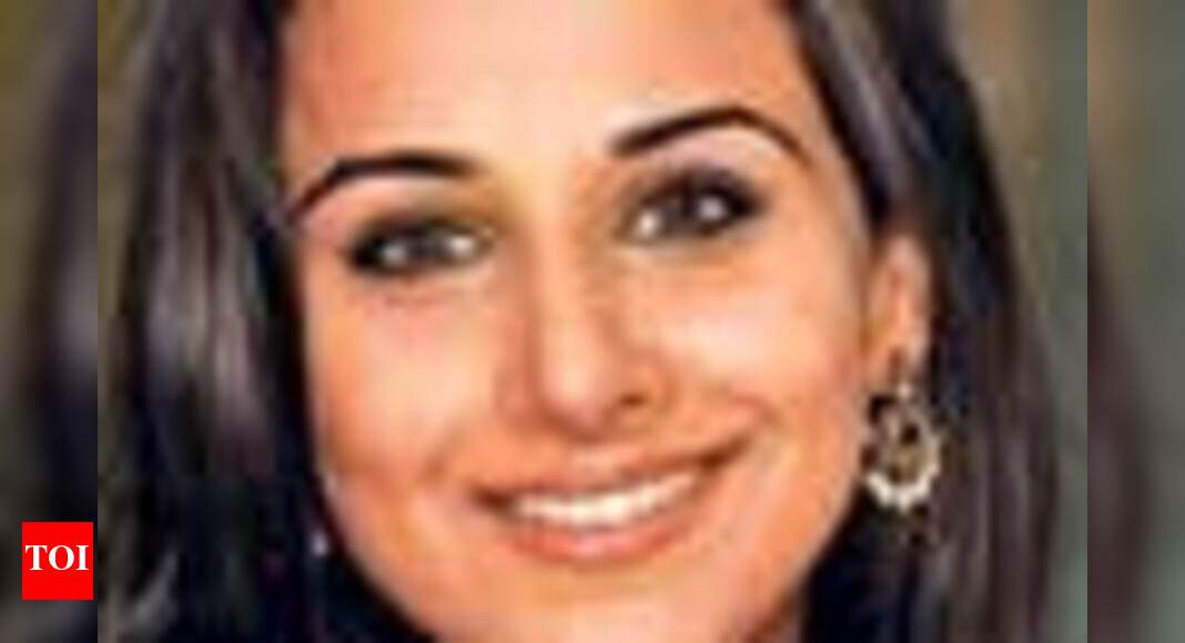 Vidya can't stop talking about Big B | Hindi Movie News - Times of India