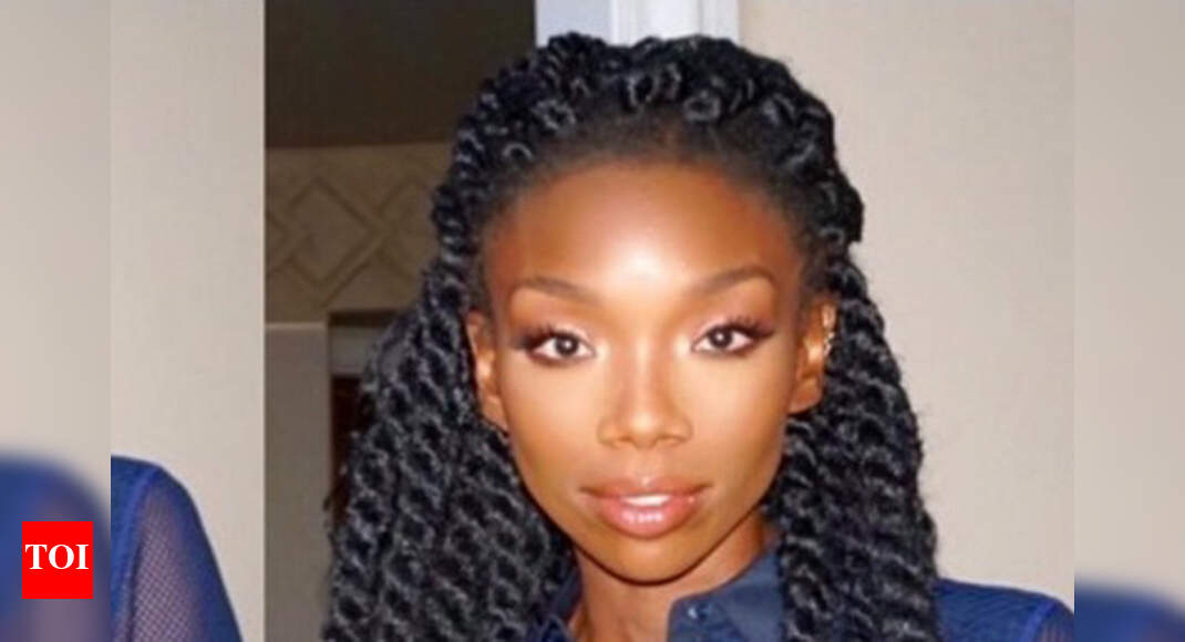 Brandy suing record label | English Movie News - Times of India