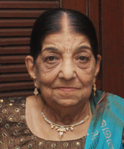 Smt.Bharti Vazirani - Times of India