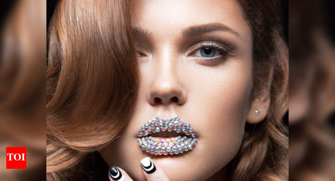 Look your best with crystal make-up - Times of India