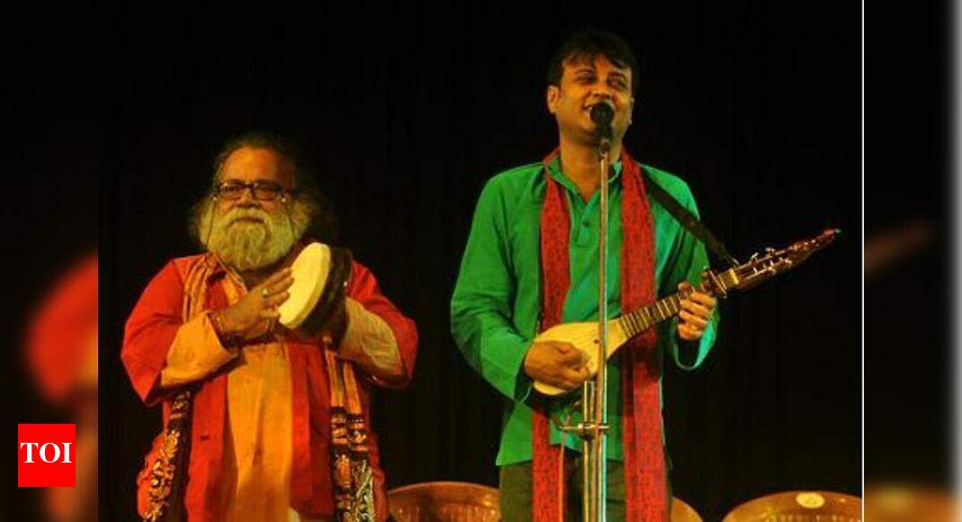 Folk Band Sahajiya rocks at Jadavpur University | Bengali Movie News ...