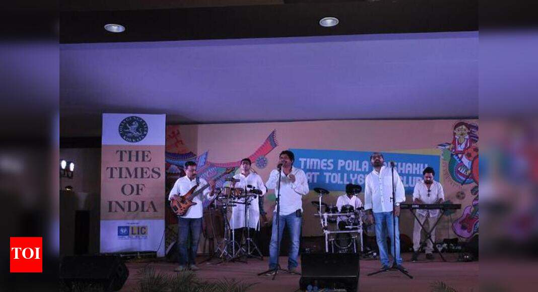 Chandrabindoo performs on Nabobarsho at a city club | Bengali Movie ...