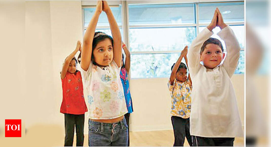 Kids as young as three take to yoga - Times of India
