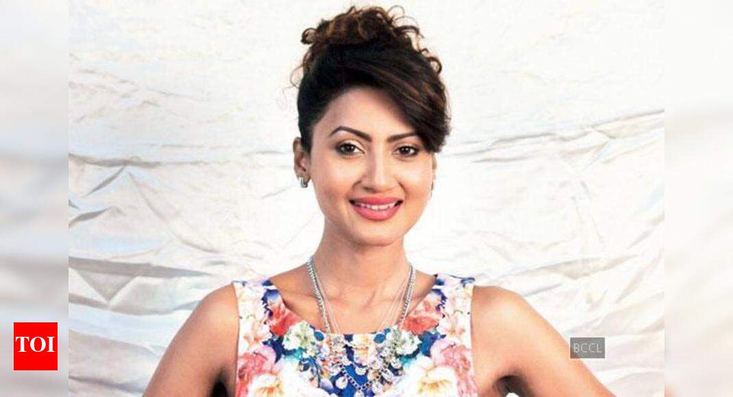 Nigaar Khan returns to acting just a year after her marriage - Times of ...